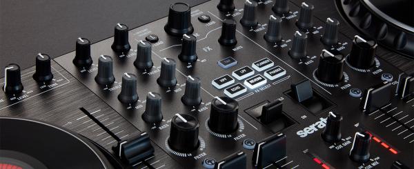Numark NS4 FX Standalone dj controller