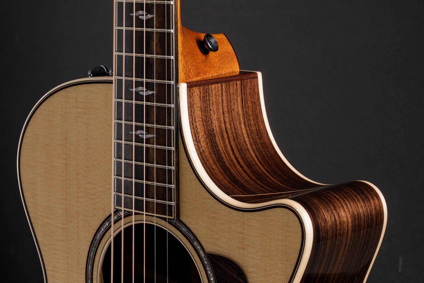 Taylor 812ce - natural Folk guitar