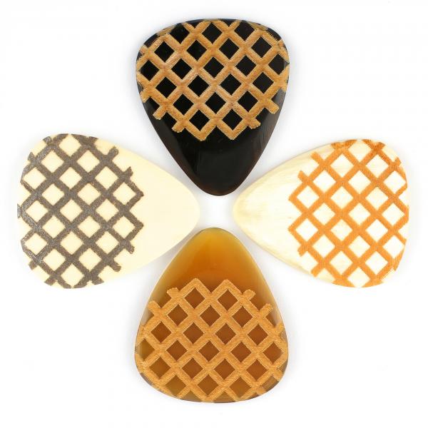 Timber tones guitar & bass - Pay cheap for your instrument - Star's Music